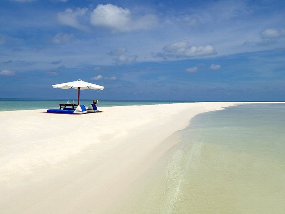 Amanpulo - Originaltour Tour Operator